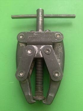 SNAP-ON CG-30 Tools Kenosha Wi Battery Terminal Cable Puller